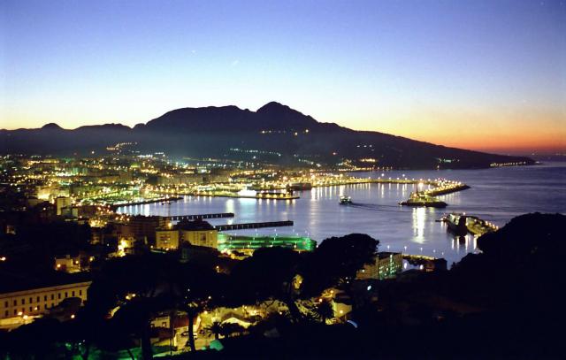 Ceuta, la ciudad de las cuatro culturas : Sobre España